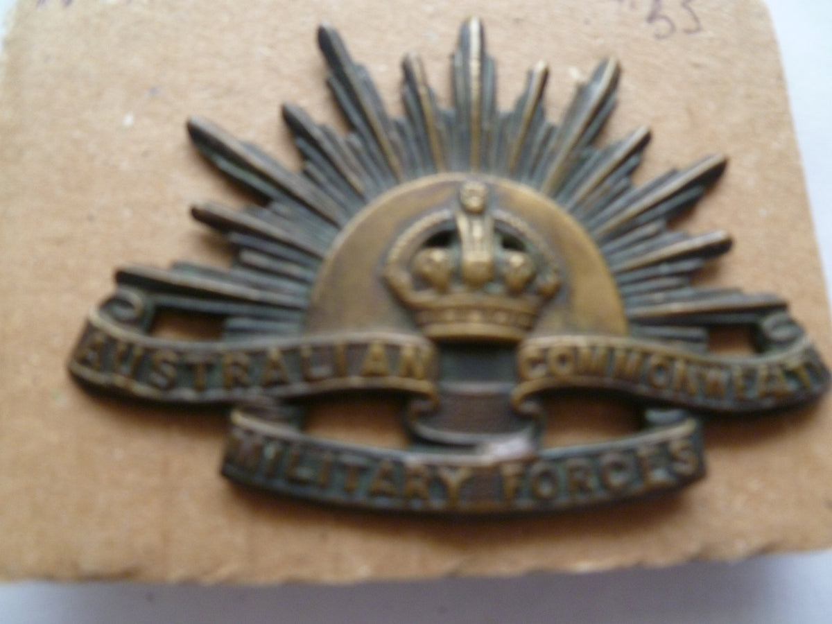 aust rising sun cap badge no maker good badge – Militaria Shop