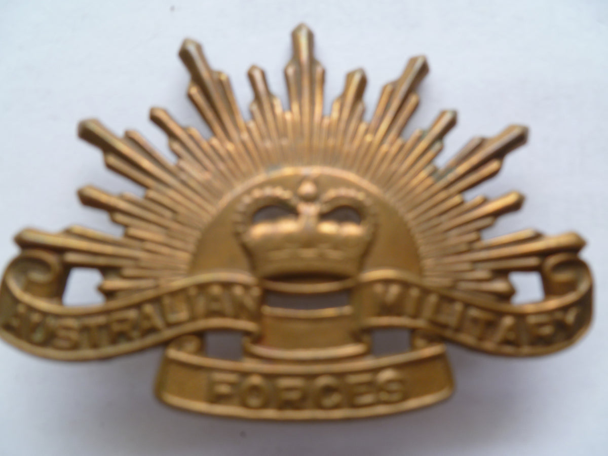 aust rising sun cap badge vietnam issue q/c good cond – Militaria Shop