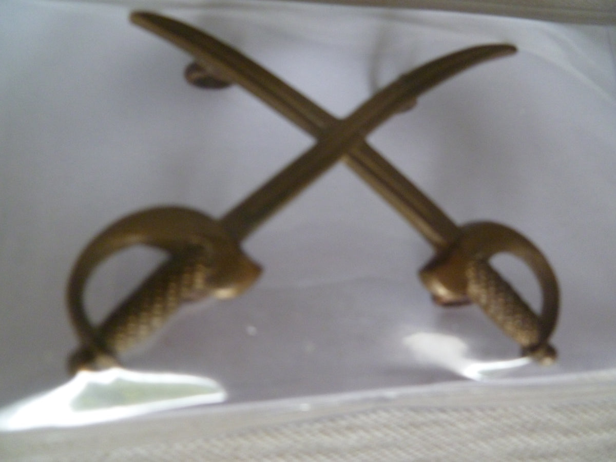 brit army cap/sleeve badge PT I crossed swords – Militaria Shop